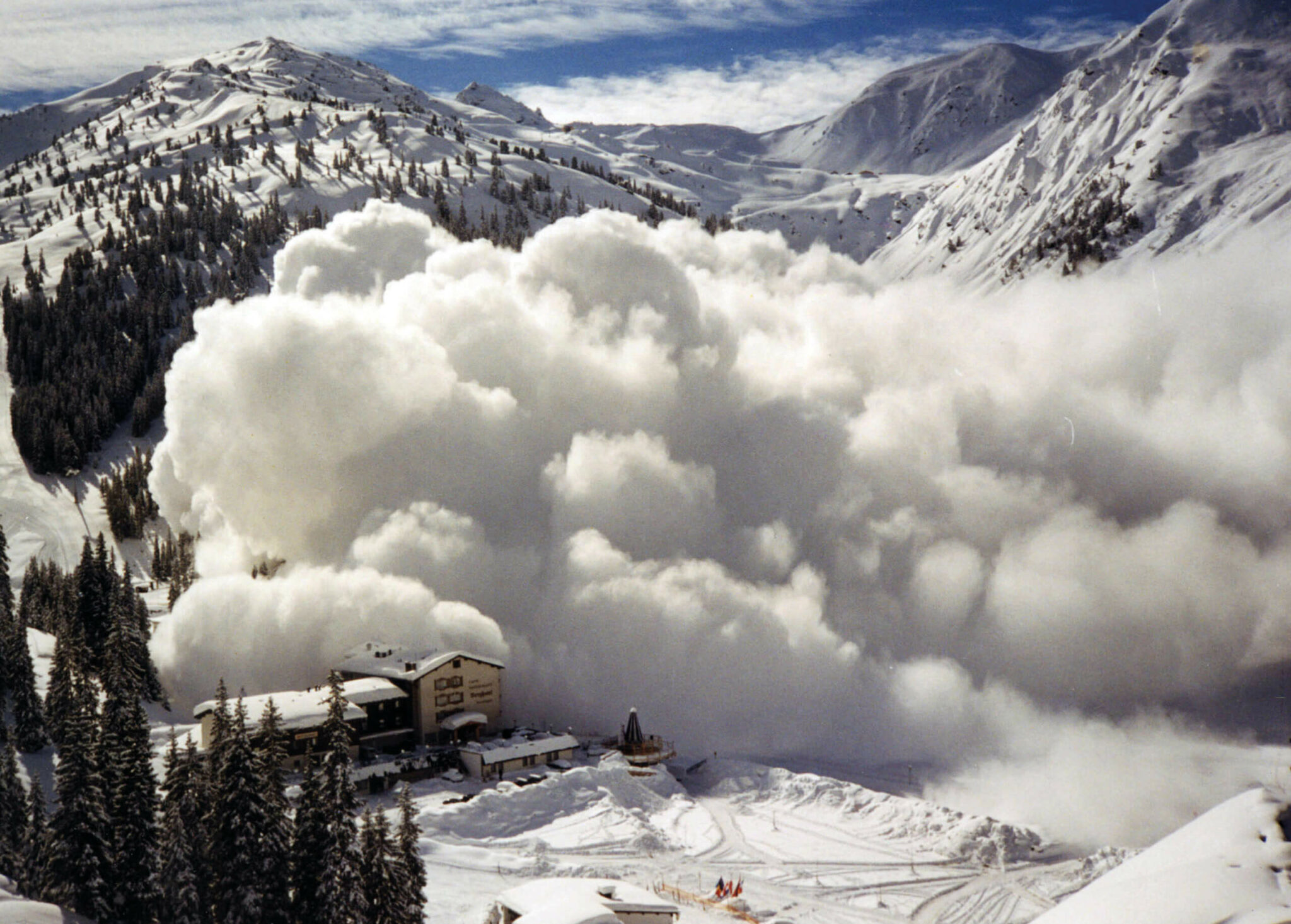 Focus sur l'échelle des taille et de risque d'avalanches - ANENA